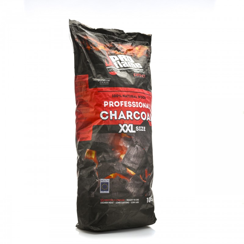 Kamado medžio anglys